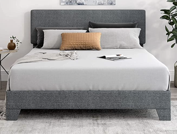 40 Insanely Cute Small Bedroom Decor Ideas You Can Only Find on Amazon