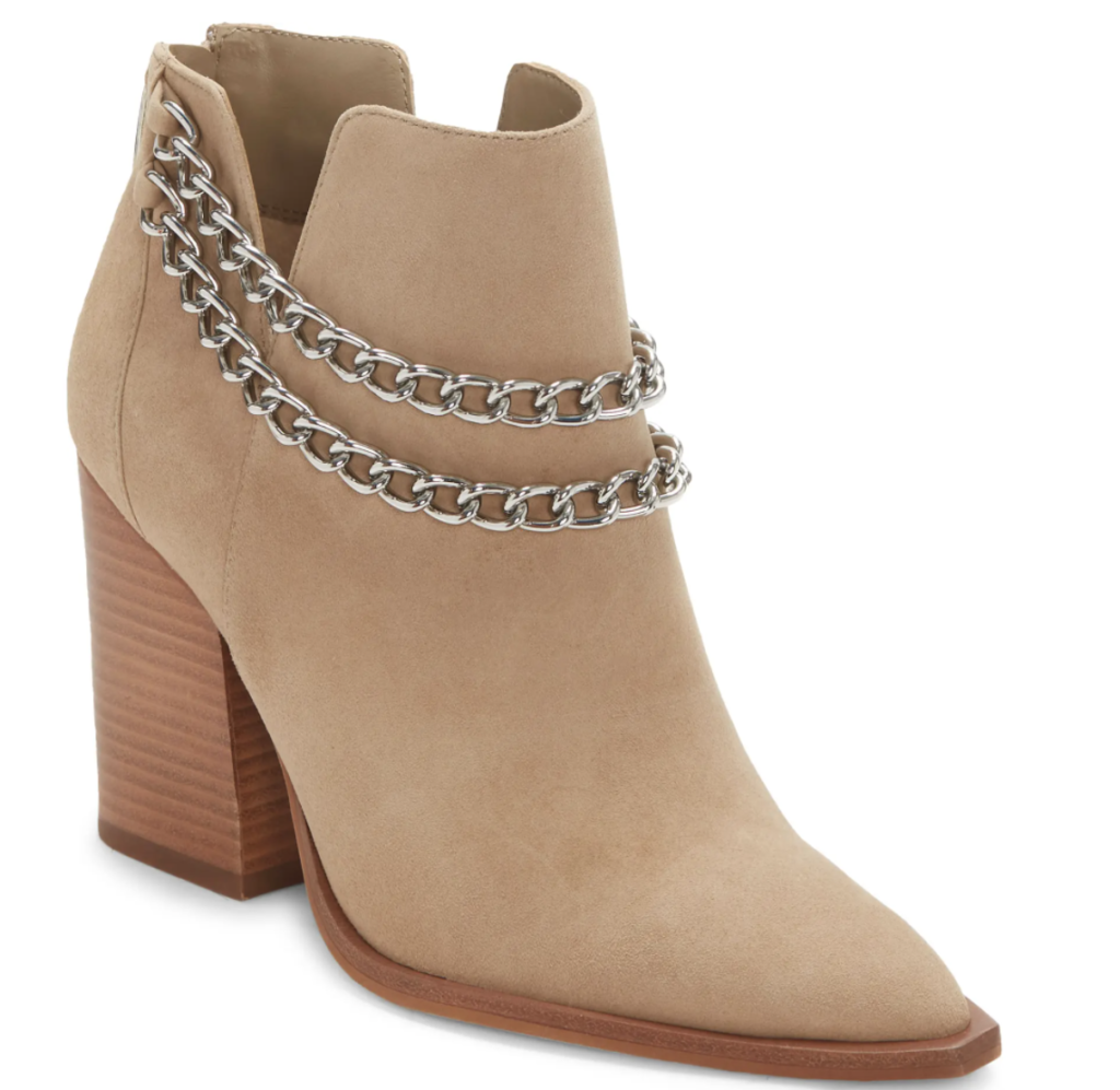 21 Insanely Comfortable and Cute Fall Ankle Boots - Mozie