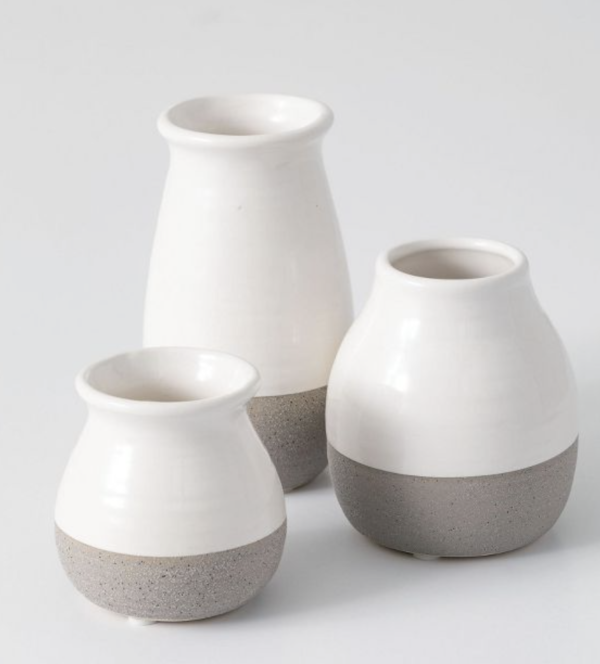 6 Gorgeous End Table Decor Ideas + How to Style an End Table - Mozie