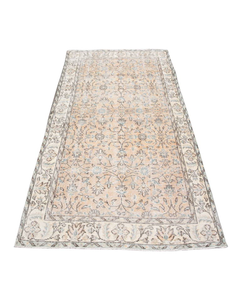 21 Gorgeous Vintage Neutral Area Rugs to Make Any Room More Cozy - Mozie