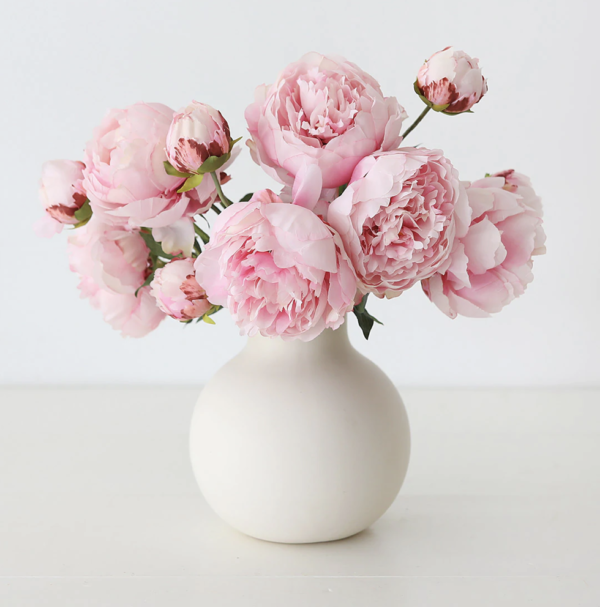 28 Coastal Grandma Decor Items to Achieve the Timeless Aesthetic