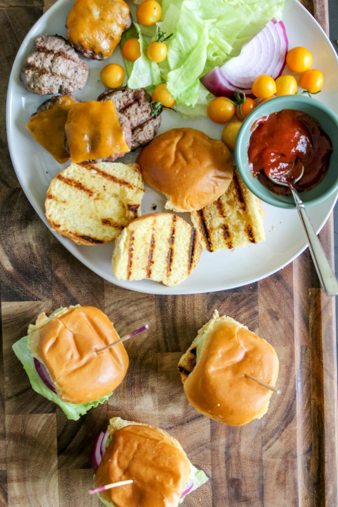 Spicy Game Day Sliders with Curry Ketchup - Mozie