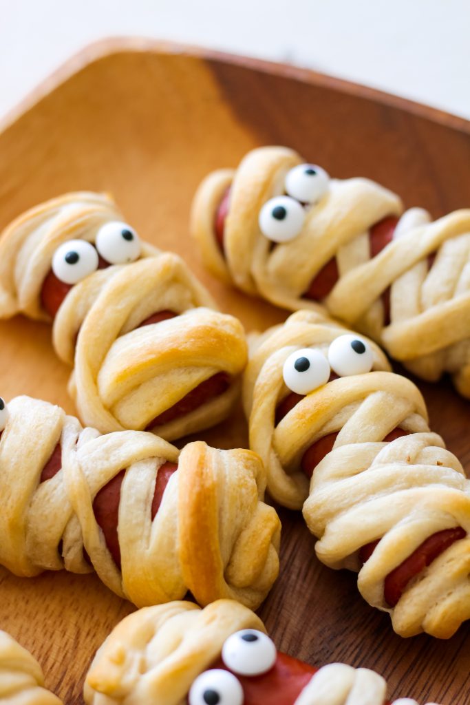 Haunted Crescent Mummy Dogs - Mozie