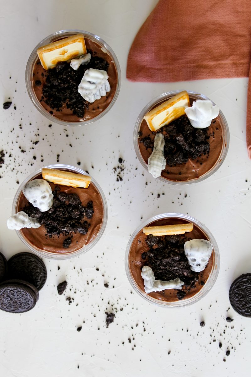 Elegant Chocolate Graveyard Dirt Cups - Mozie