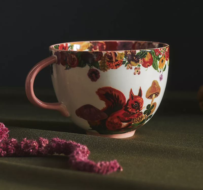 27 Adorable Fall Gift Ideas for People Obsessed With Autumn