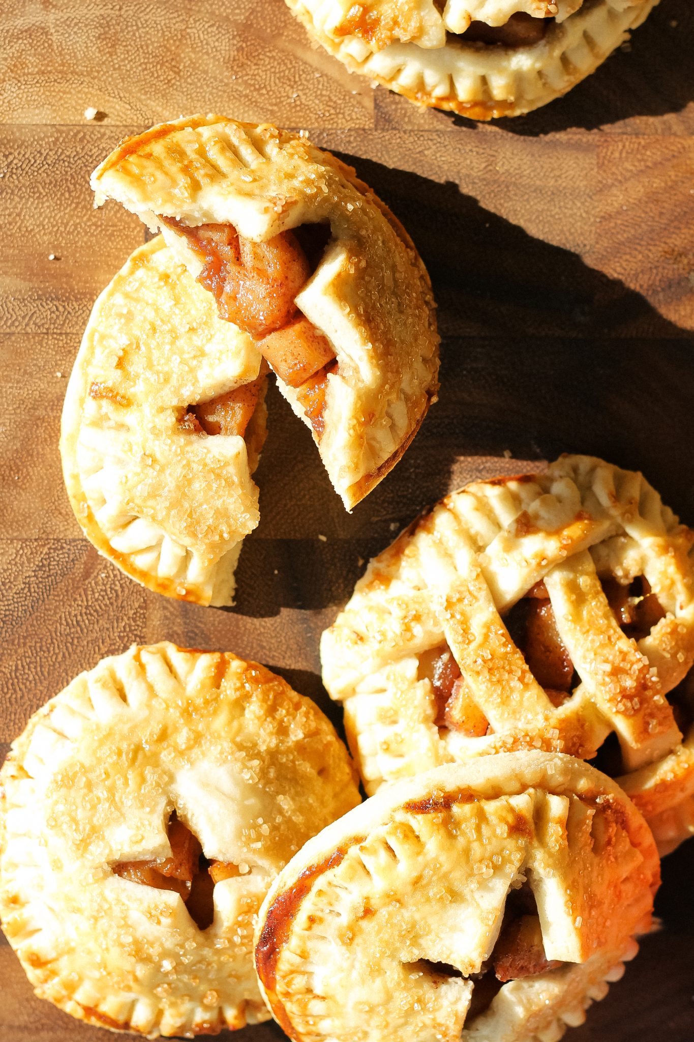 Homemade Mini Cinnamon Apple Butter Pies - Mozie