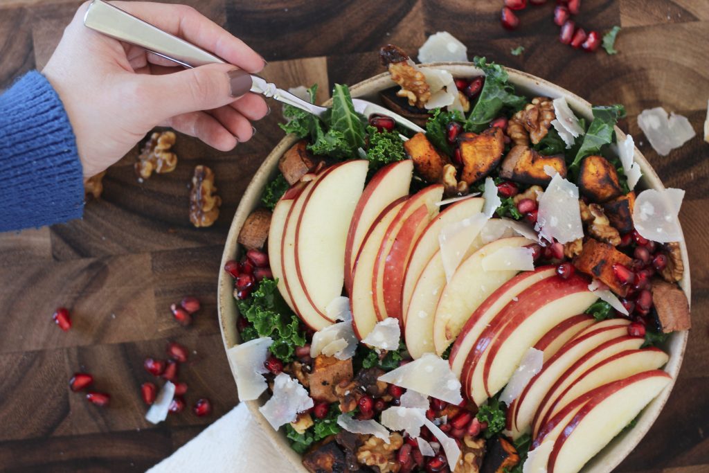 Nutty Kale and Apple Autumn Salad - Mozie