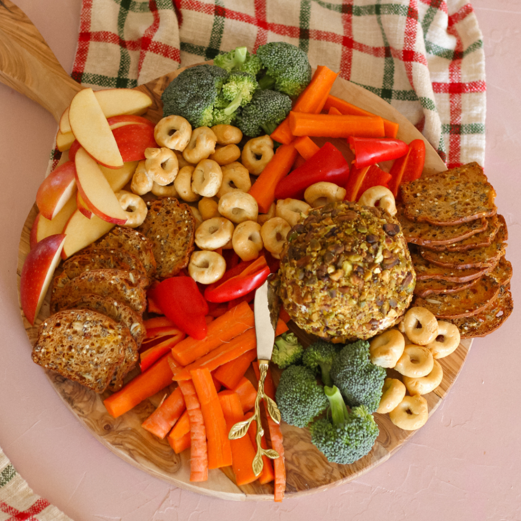 Fresh Vegetarian Holiday Grazing Board - Mozie Fresh Vegetarian Holiday Grazing Board - Mozie
