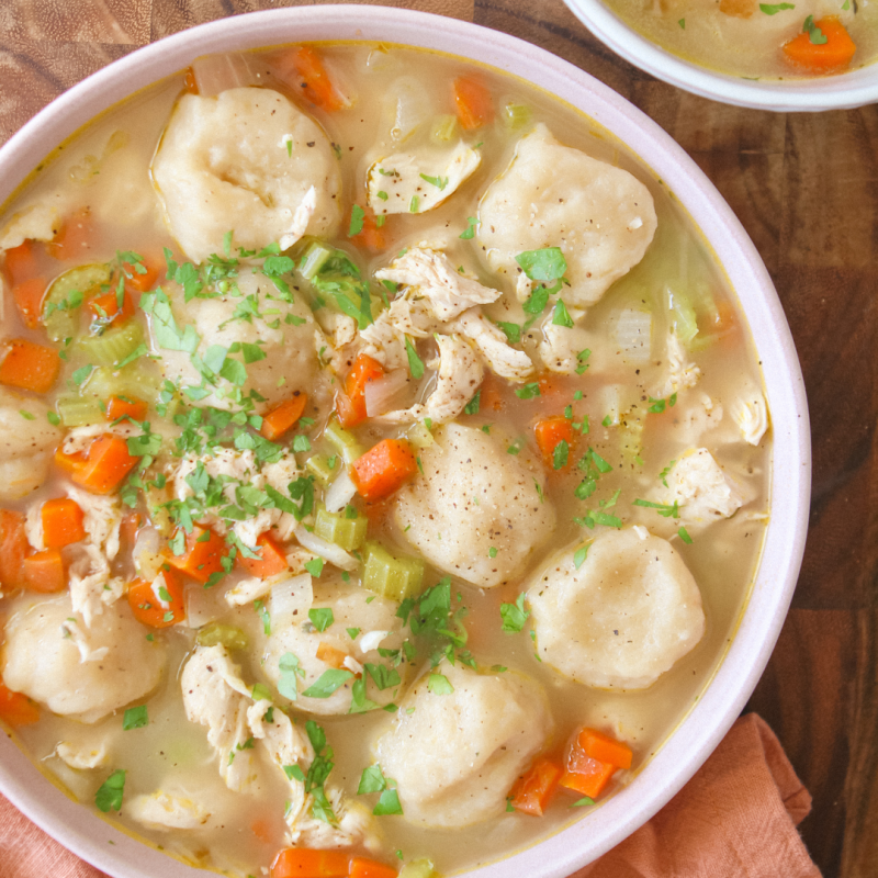 Easy One-Pot Chicken and Dumplings - Mozie