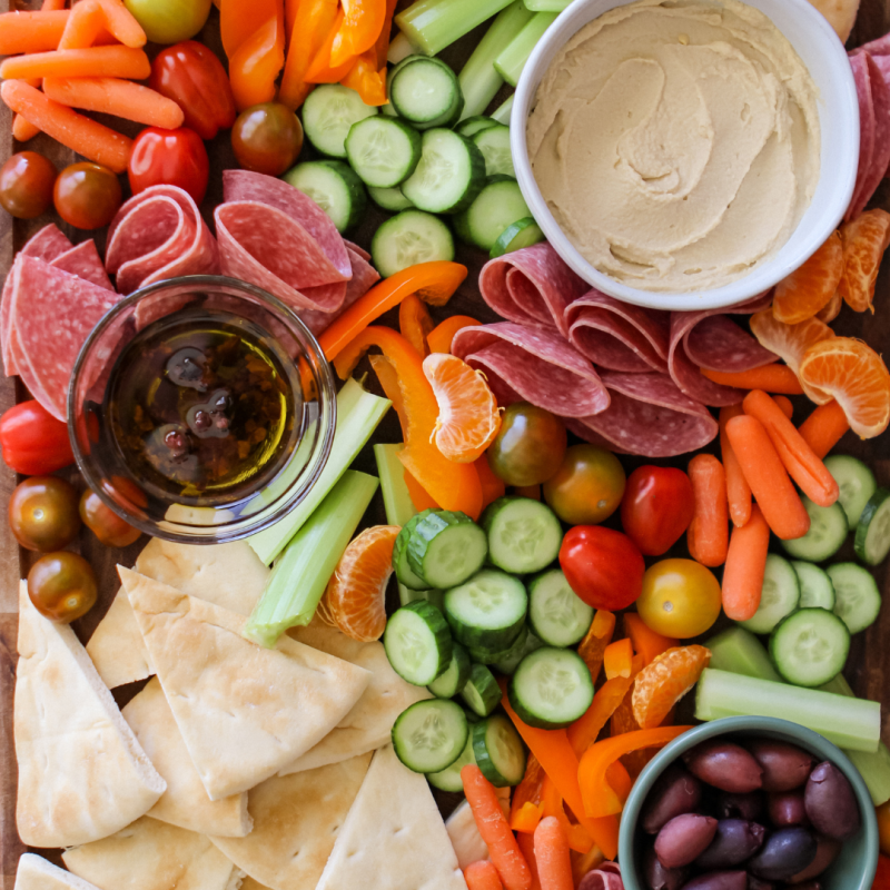 Easy Mediterranean Mezze Board - Mozie