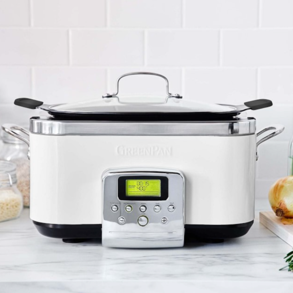 6 Best Slow Cookers to Buy Right Now - Mozie