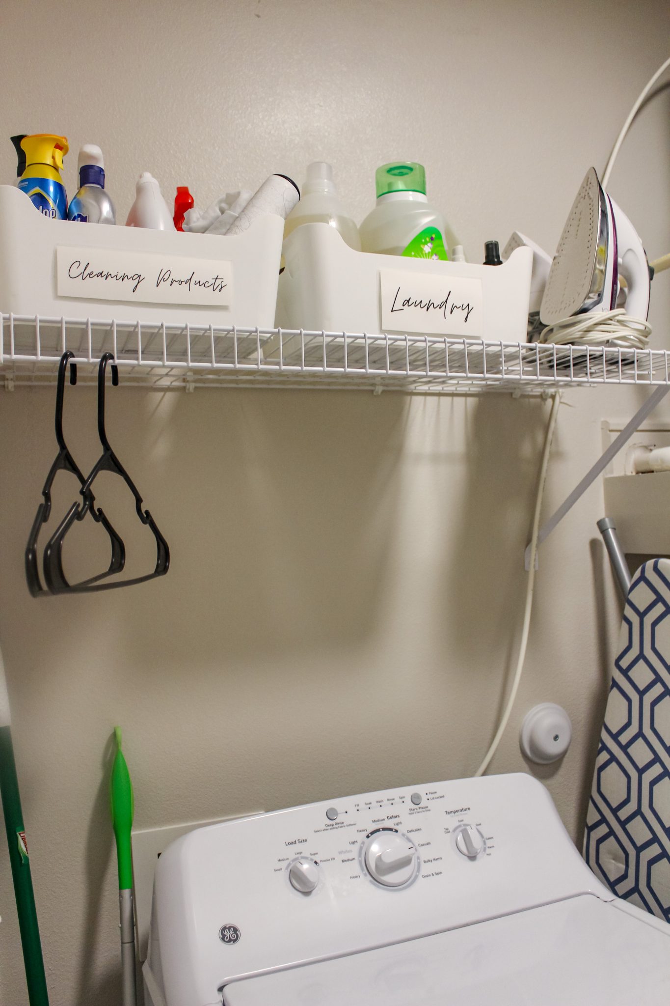 Sleek and Practical Small Apartment Laundry Room Organization Products