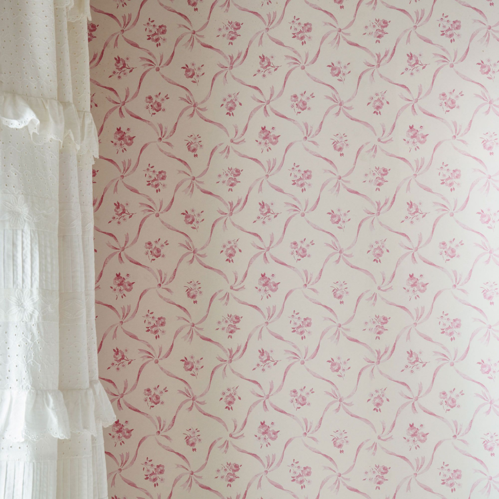 Coquette Aesthetic: What is It and How to Create the Look