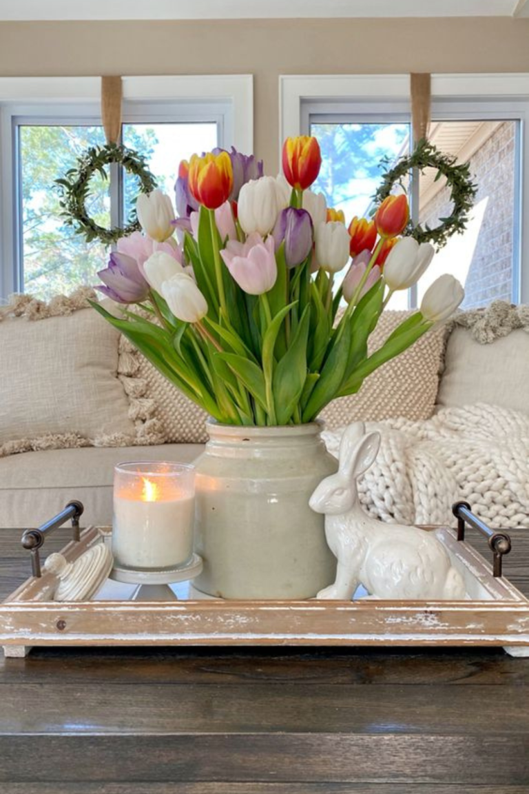 12 Gorgeous Spring Table Centerpiece Ideas to Easily Recreate - Mozie