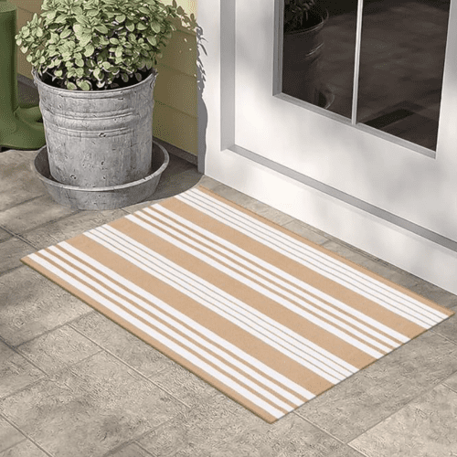 12 Cheerful Spring Front Porch Decor Ideas to Easily Recreate - Mozie