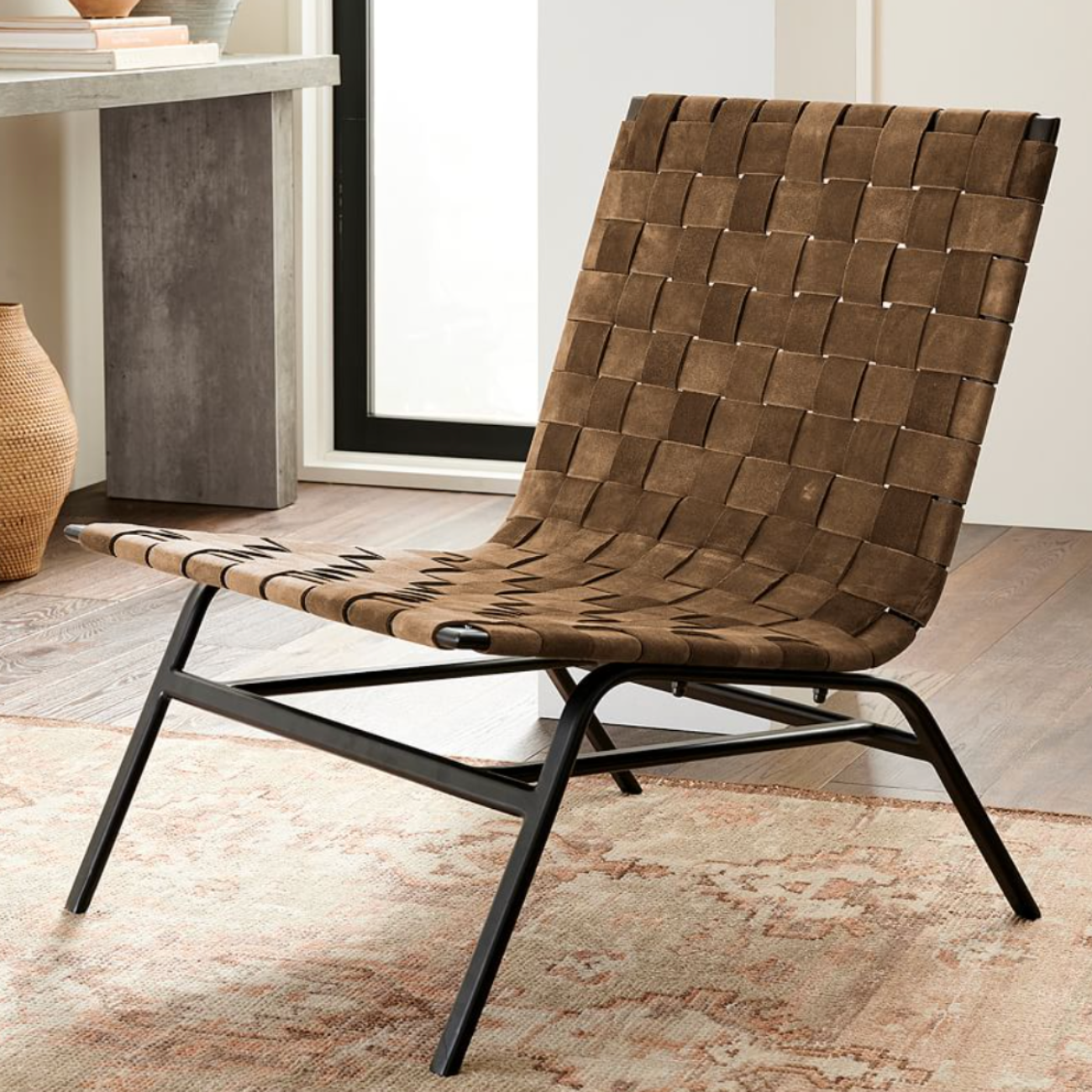 15 Gorgeous Accent Chairs for Small Spaces - Mozie