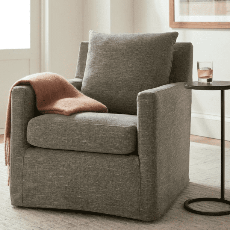 15 Gorgeous Accent Chairs for Small Spaces - Mozie