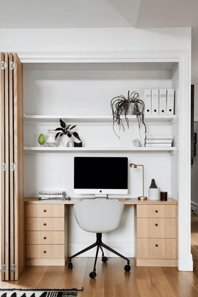 15 Genius Cloffice Ideas You Can Easily Recreate - Mozie
