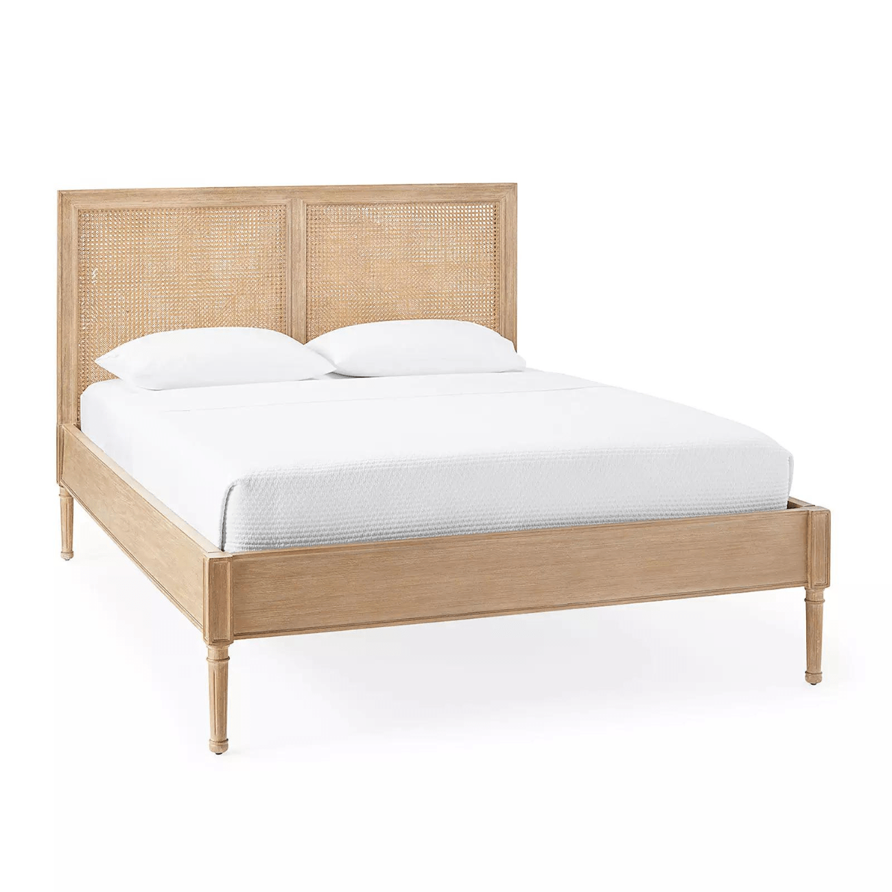 15 Coastal Decor Ideas to Make Your Space Feel Like a Cozy Cape Cod ...