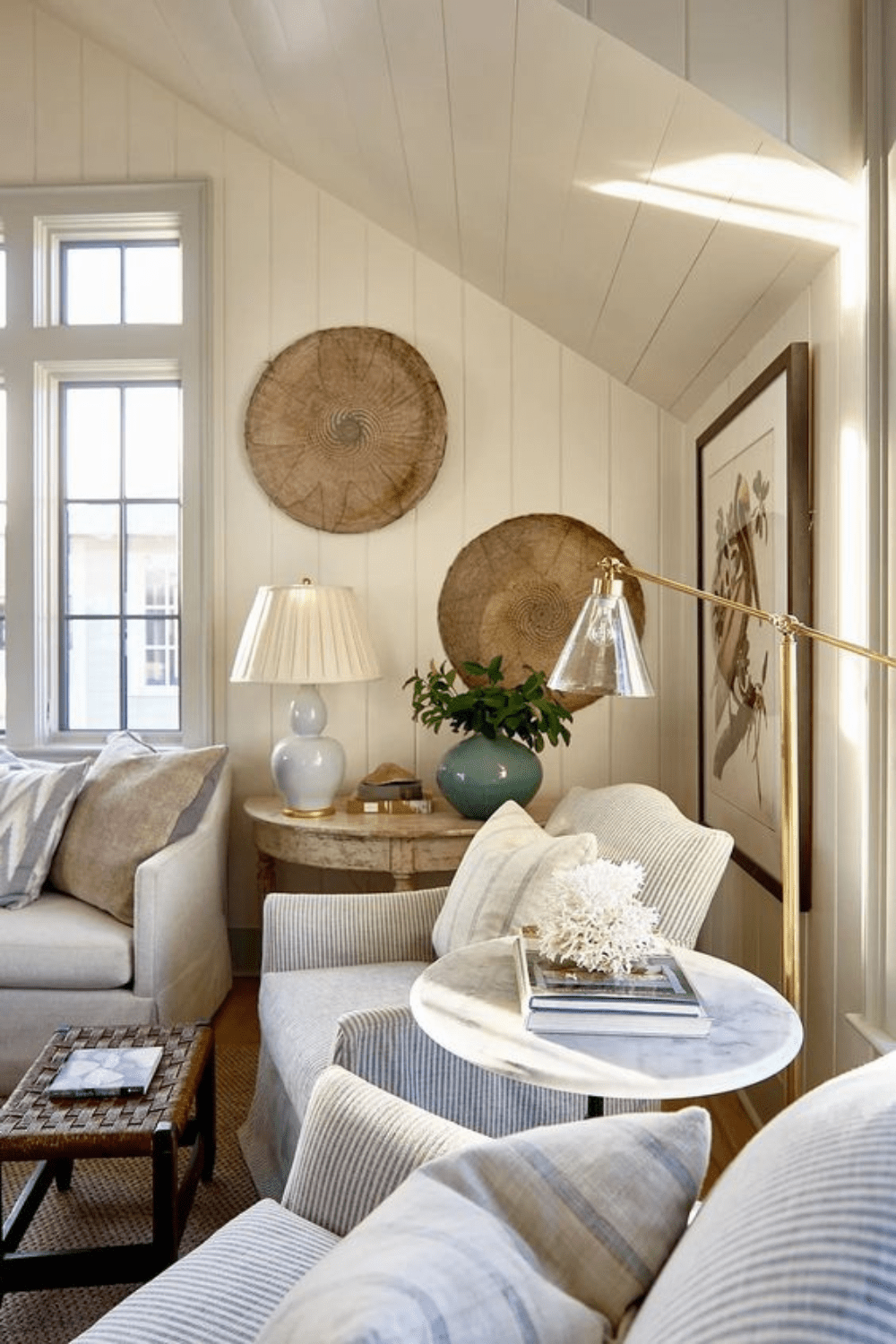 15 Coastal Decor Ideas to Make Your Space Feel Like a Cozy Cape Cod ...