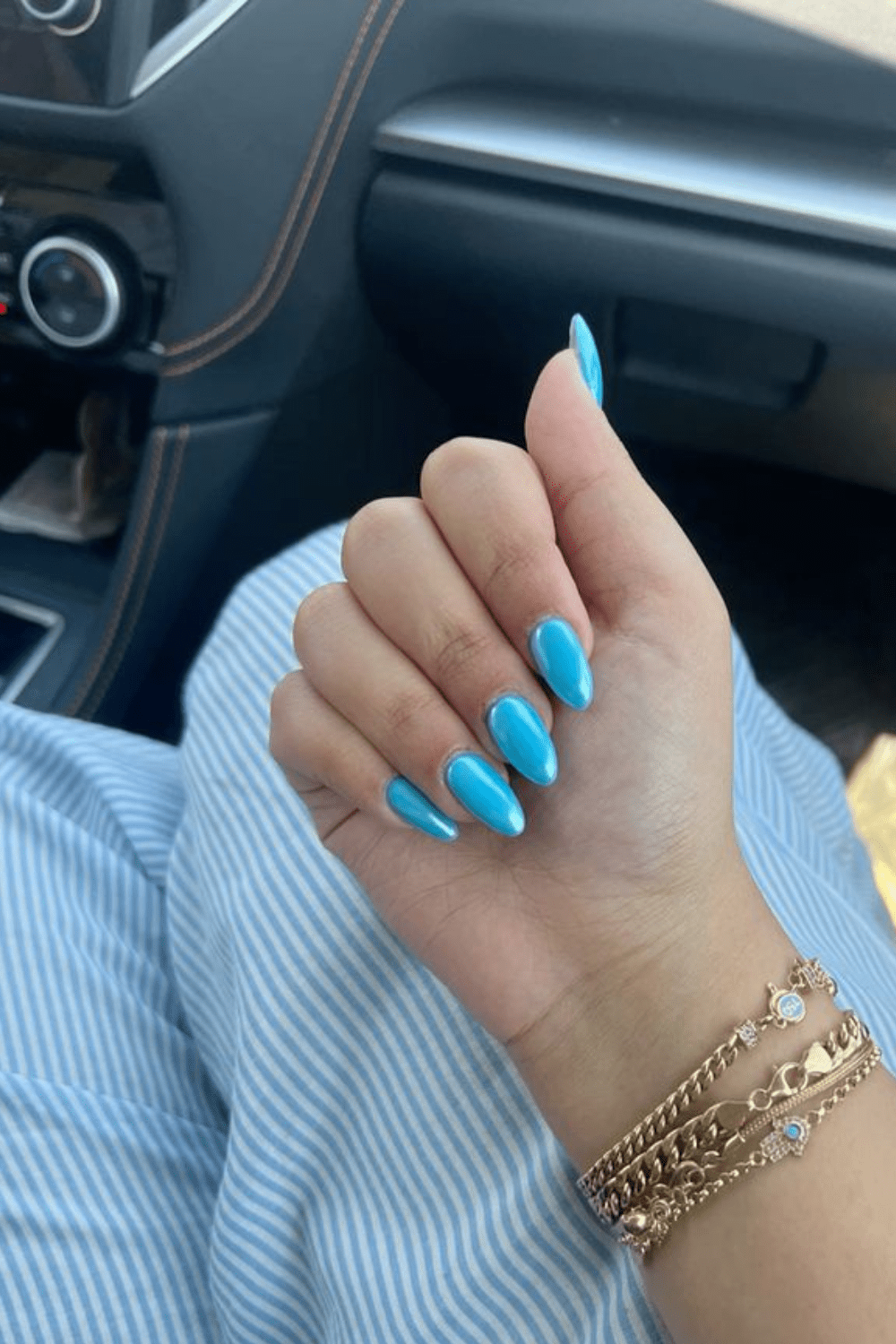 27 Super Cute Blue Nail Ideas You'll Love - Mozie