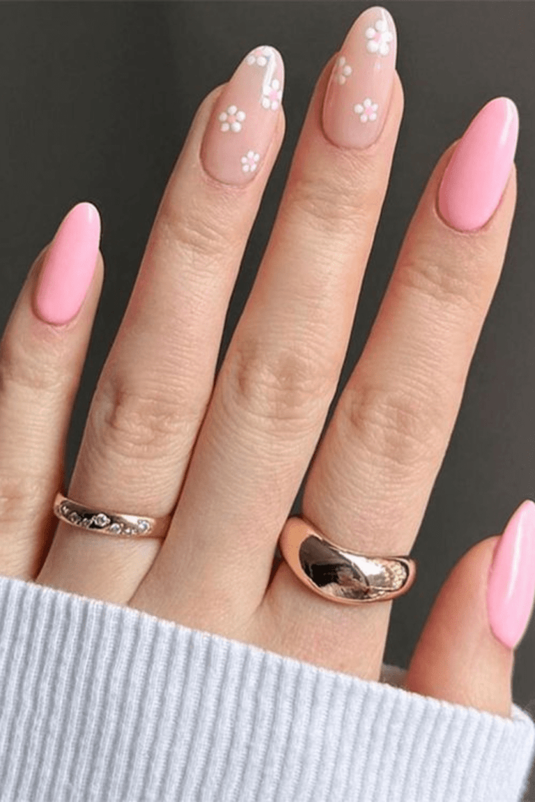 32 Best August Nails You Have to Try This Month - Mozie