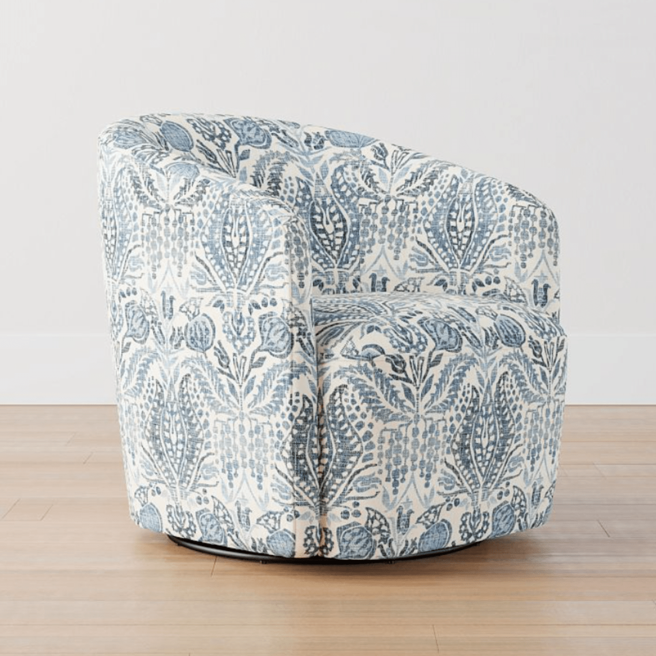 16 Gorgeous Patterned Chairs & Sofas - Mozie