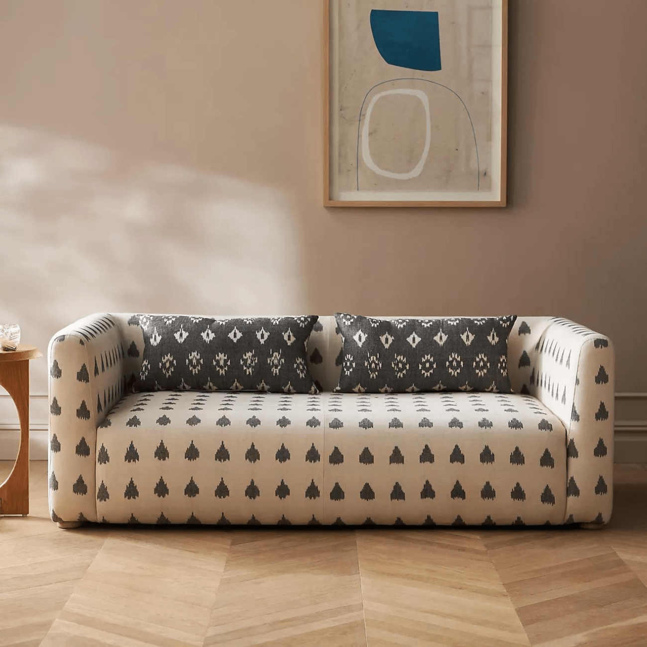 16 Gorgeous Patterned Chairs & Sofas - Mozie