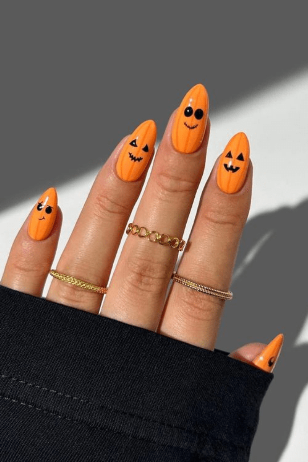 27 Cute Halloween Nail Ideas to Get Into the Spooky Spirit - Mozie