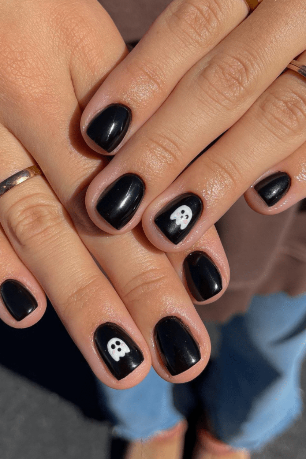 27 Cute Halloween Nail Ideas to Get Into the Spooky Spirit - Mozie