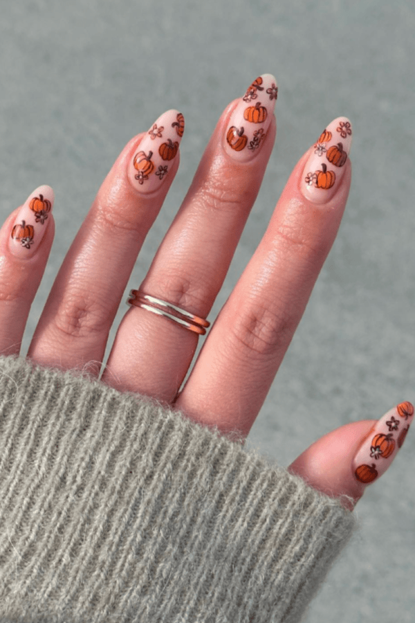 27 Cute Halloween Nail Ideas to Get Into the Spooky Spirit - Mozie