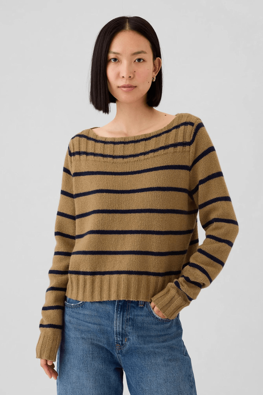 15 Sweaters We’re Adding to Our Fall Capsule Wardrobe - Mozie