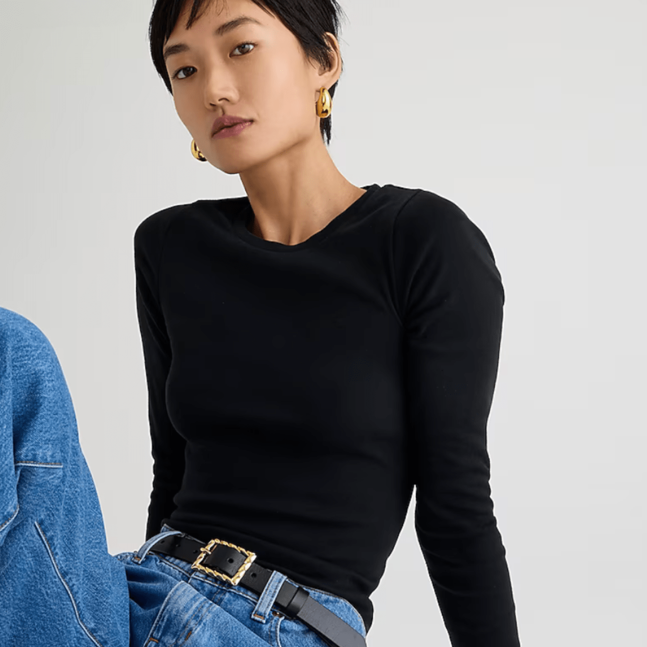 The Best Long Sleeve Tees to Layer Under Sweaters - Mozie