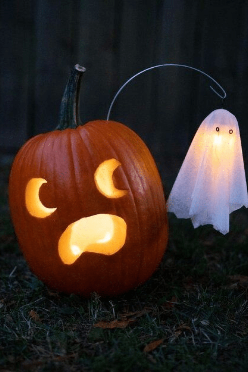 21 Creative Pumpkin Carving Ideas to Recreate for Spooky Season - Mozie