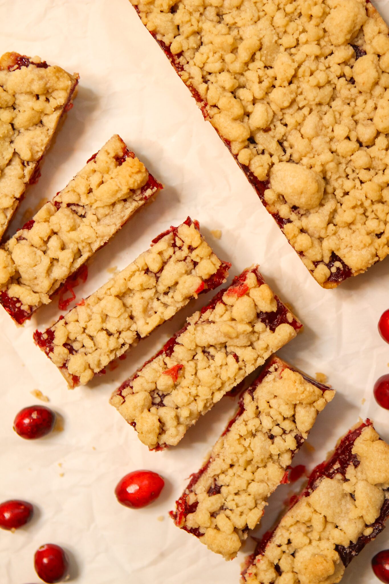 Cranberry Crumble Bars - Mozie
