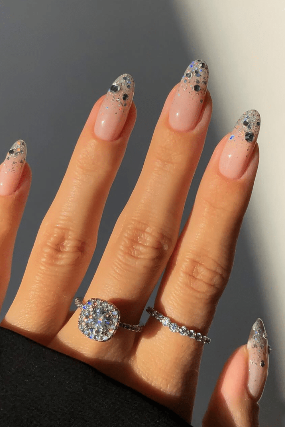 18 Best January Nail Ideas for Your Next Nail Appointment - Mozie