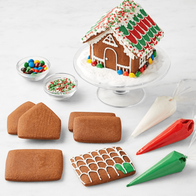 18 Adorable Gingerbread House Ideas That Are Holiday Perfection - Mozie