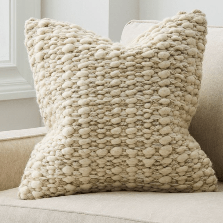 10 Ways to Make Your Living Room Feel Extra Cozy - Mozie