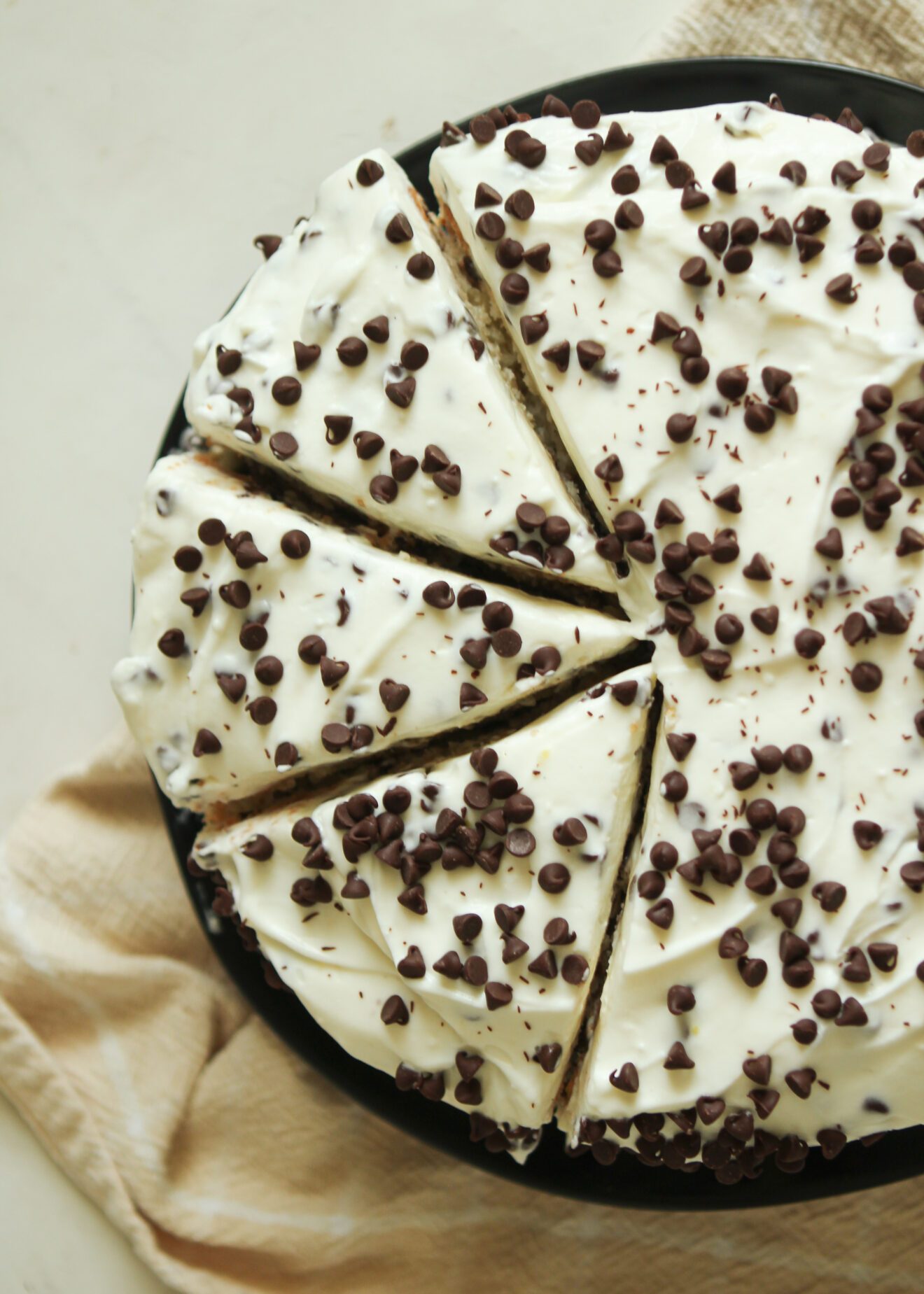 Cannoli Cake - Mozie