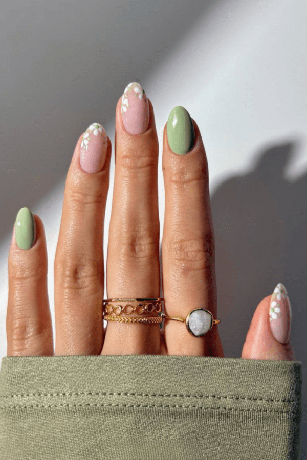 24 Super Cute April Nail Ideas That Are Perfect for Spring - Mozie