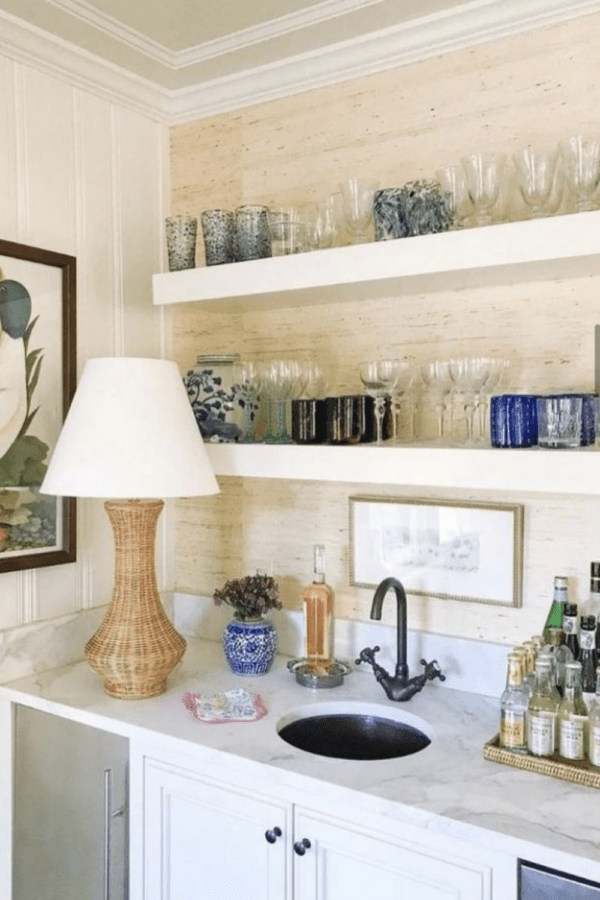 14 Built-In Bar Nooks That’ll Level Up Entertaining At Home - Mozie