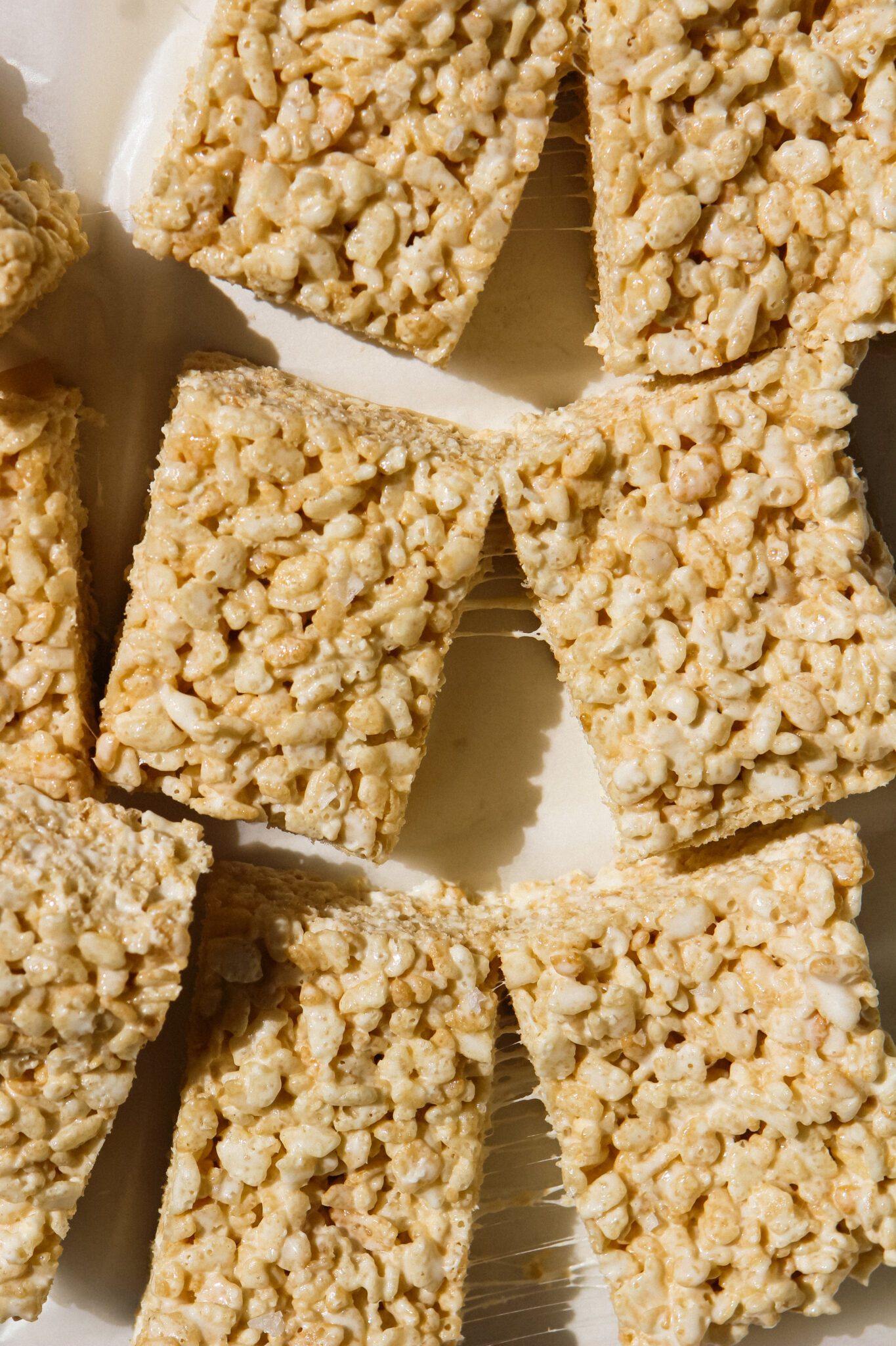 Super Gooey Rice Krispies Treats - Mozie