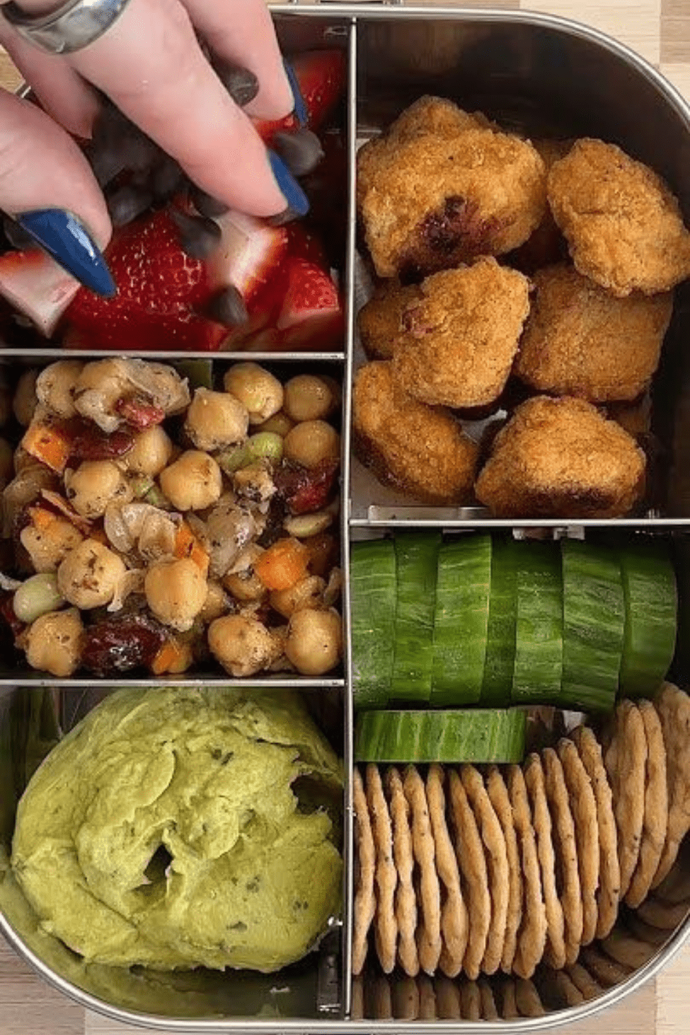 10 Easy Snackle Boxes for On-the-Go Girlies - Mozie