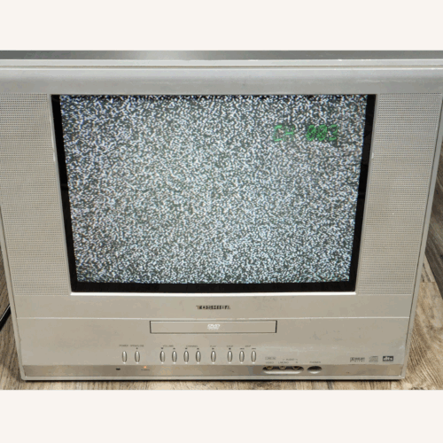How to Recreate the Nostalgic Kitchen TV Setup - Mozie