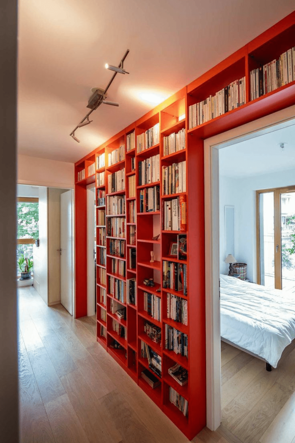 16 Cozy Small Library Rooms You'll Never Want to Leave - Mozie