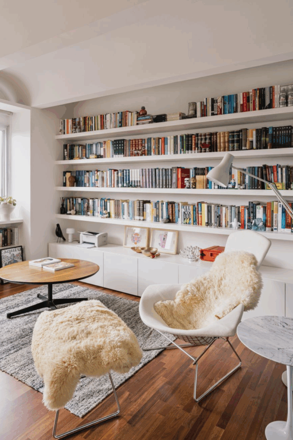 16 Cozy Small Library Rooms You'll Never Want to Leave - Mozie